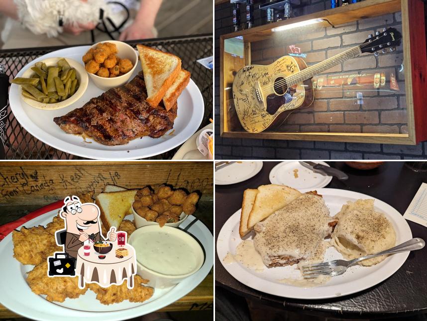 Rockett Cafe & Club, Waxahachie - Restaurant menu, prices and reviews