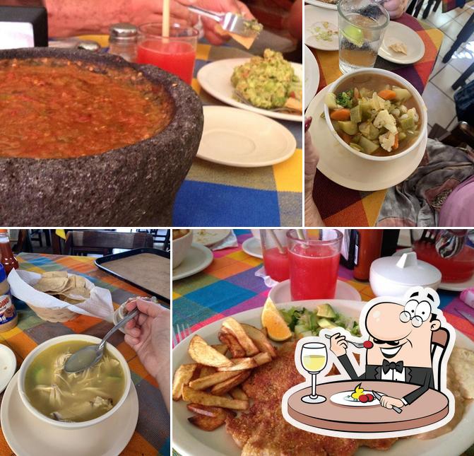 Restaurant Bar Ramón, Barra de Navidad - Menú del restaurante, precios ...