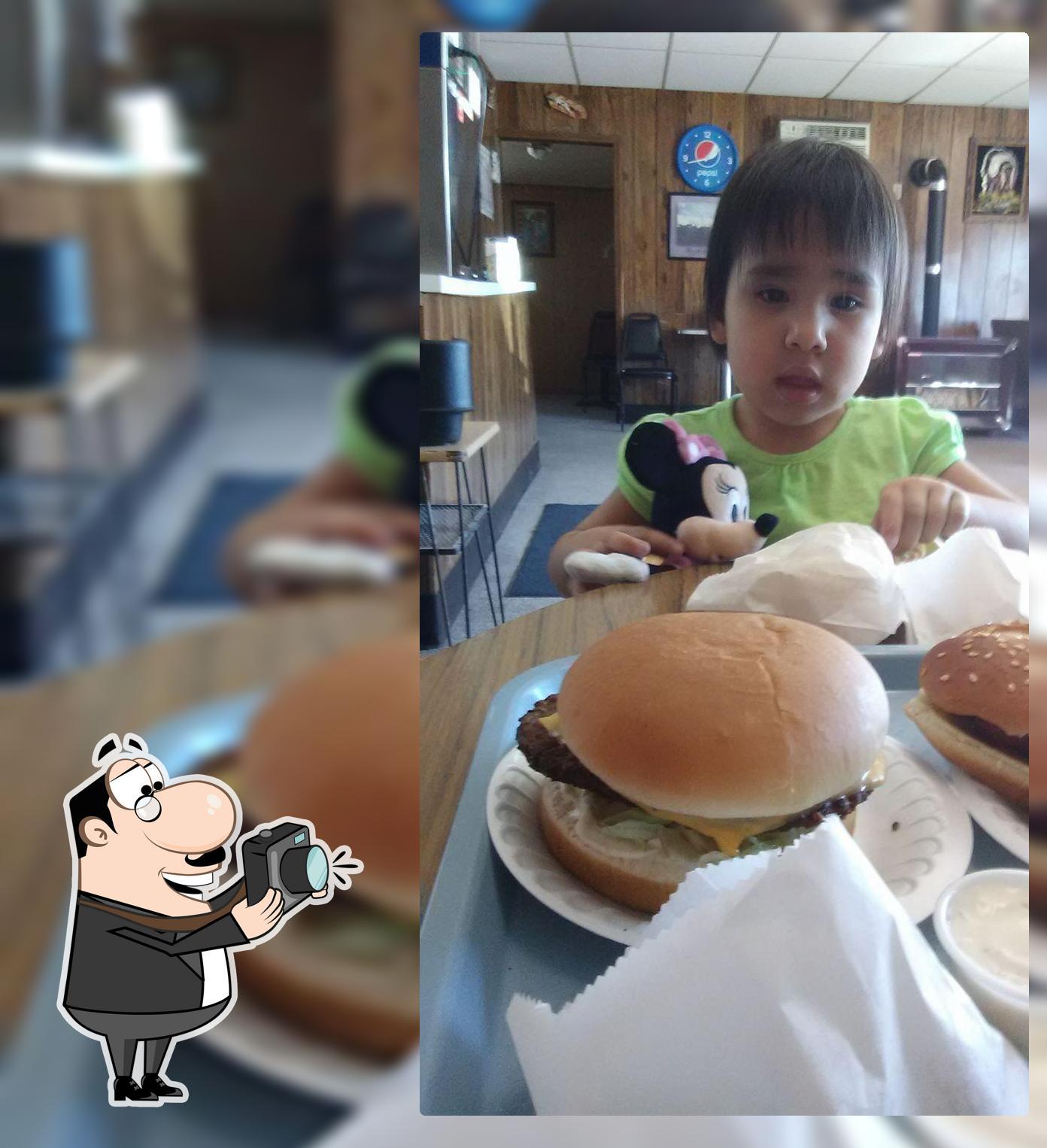 C & R Drive Inn in Whiteclay - Restaurant reviews