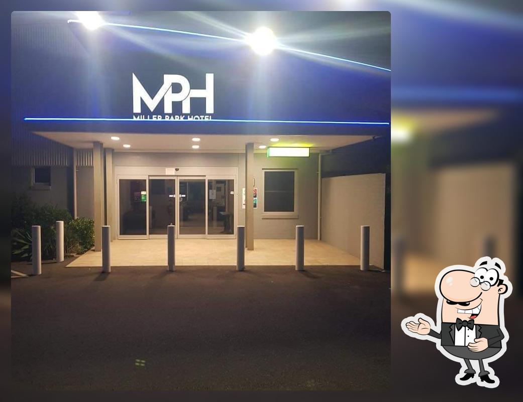 Miller Park Hotel in Branxton - Restaurant reviews