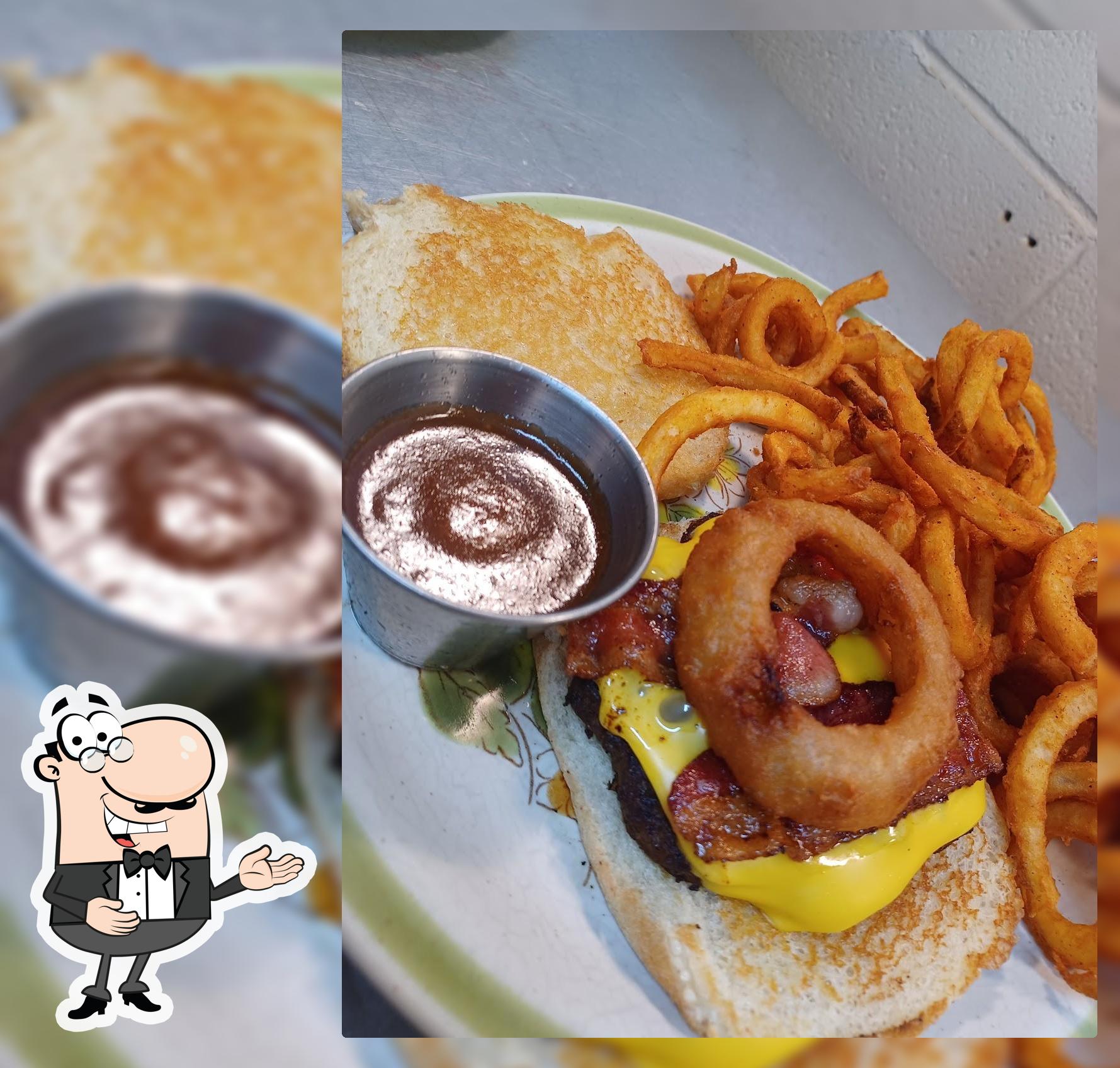 Old Maroon Saloon in Lockney - Restaurant reviews