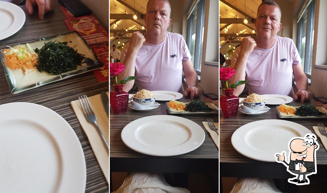 Moon Bay, Helston - Restaurant menu, prices and reviews