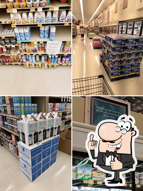 Oak Point Fresh Market, Central - Restaurant menu, prices and reviews