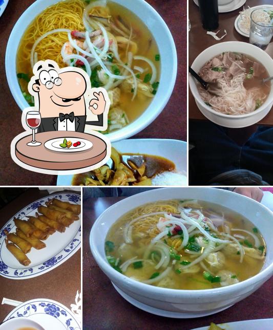 Phoenix Noodle House, Modesto - Restaurant menu, prices and reviews