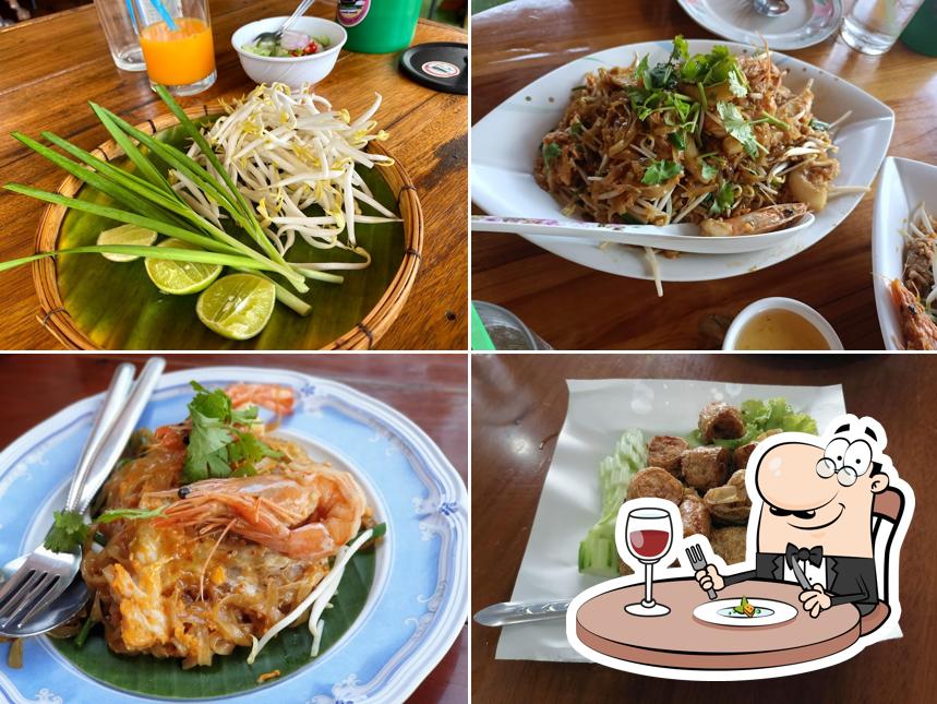 Soon Heng Restaurant, Lat Ya - Restaurant menu, prices and reviews