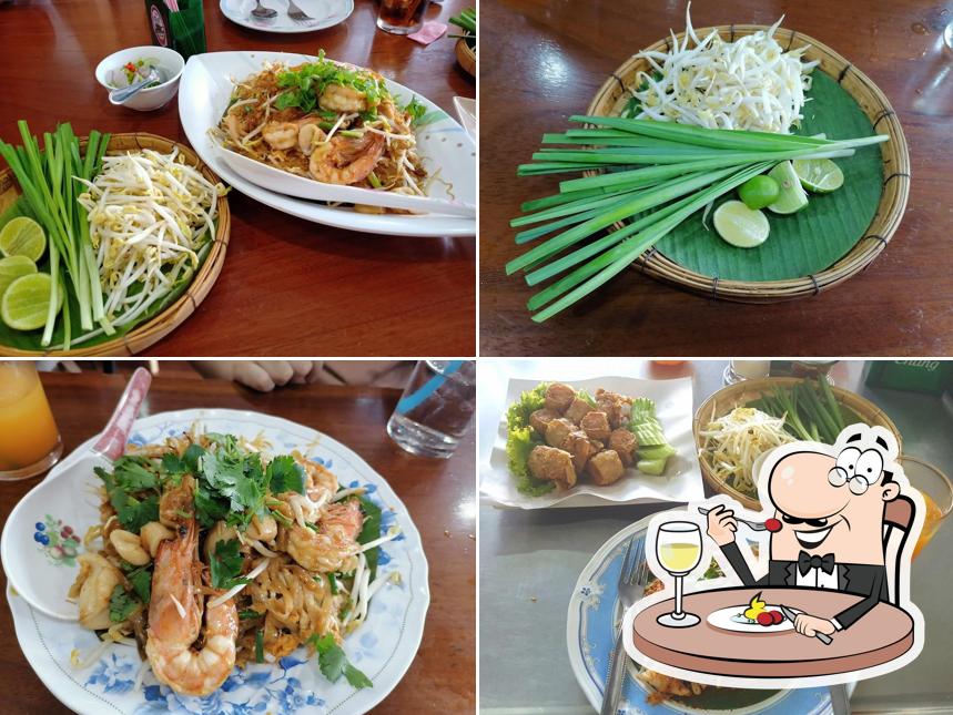 Soon Heng Restaurant, Lat Ya - Restaurant menu, prices and reviews
