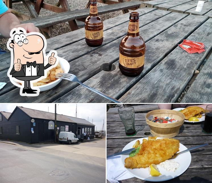 West Mersea Oyster Bar, West Mersea - Restaurant menu, prices and reviews