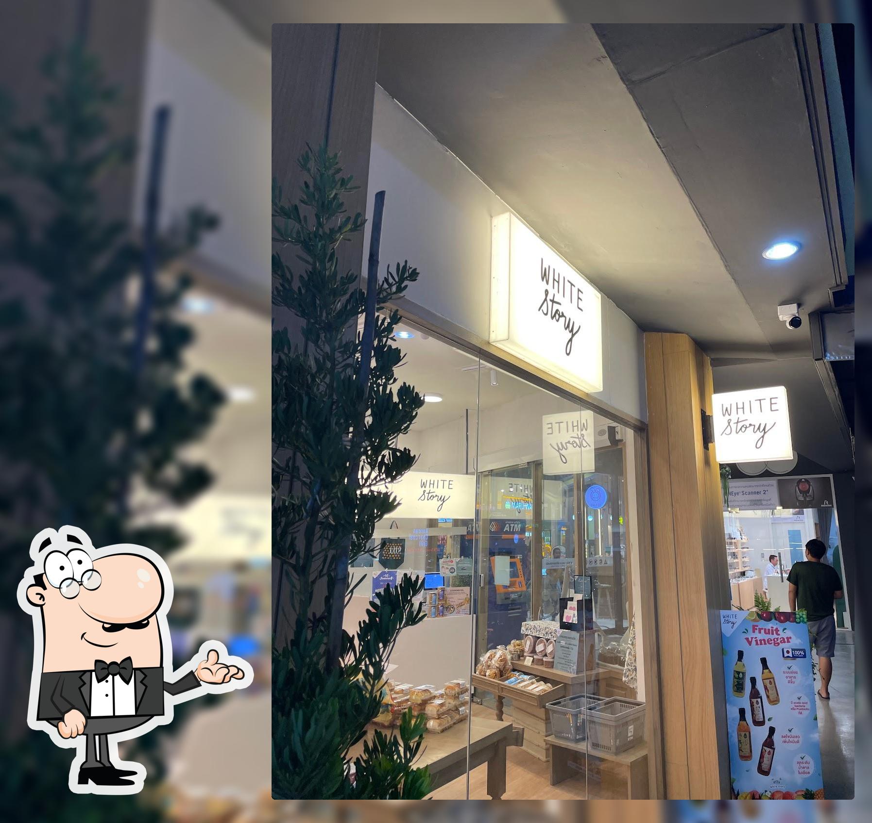 White Story Little Walk Krungthep Kritha, Bangkok - Restaurant reviews