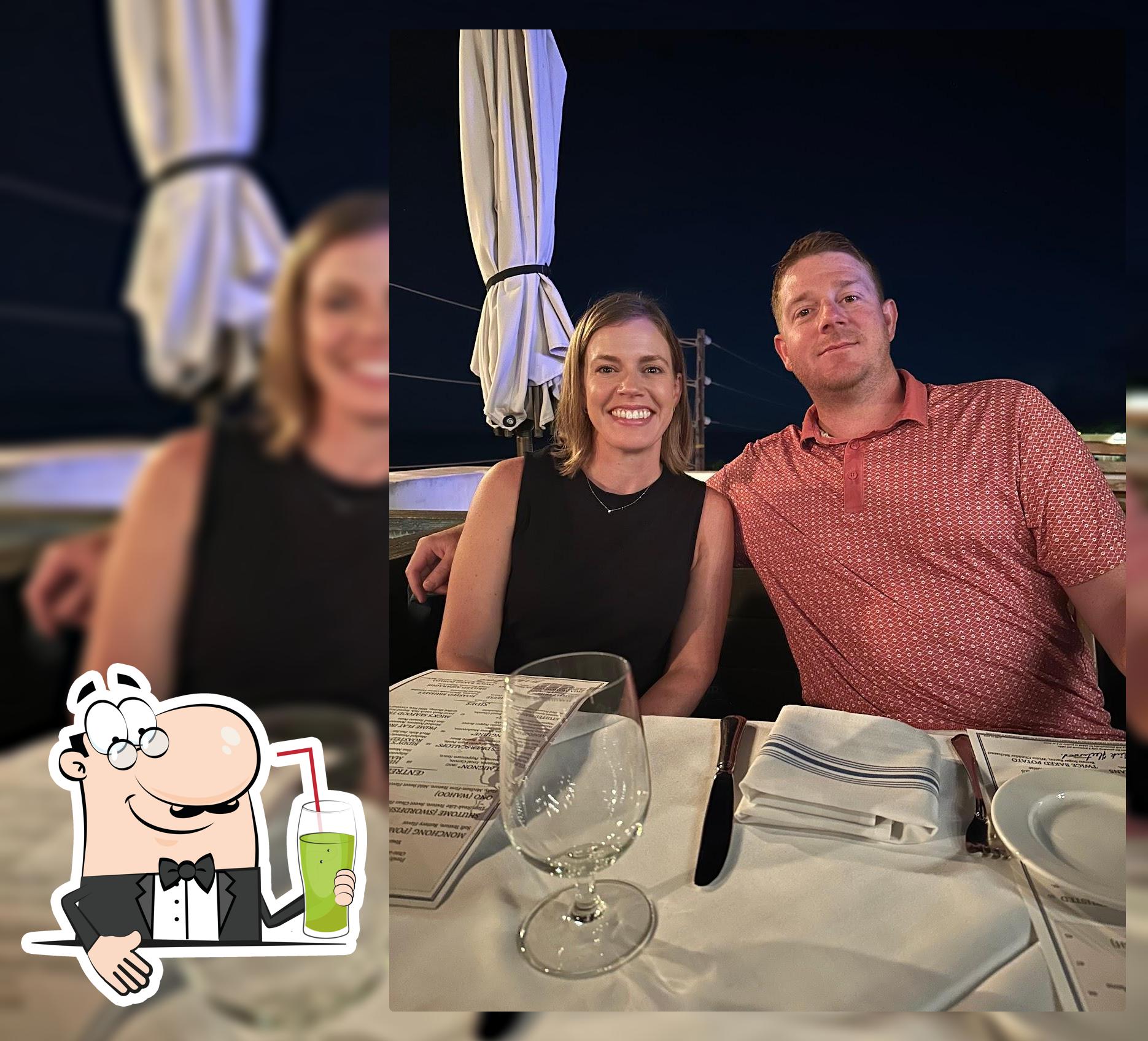 Maui Girl in Lahaina