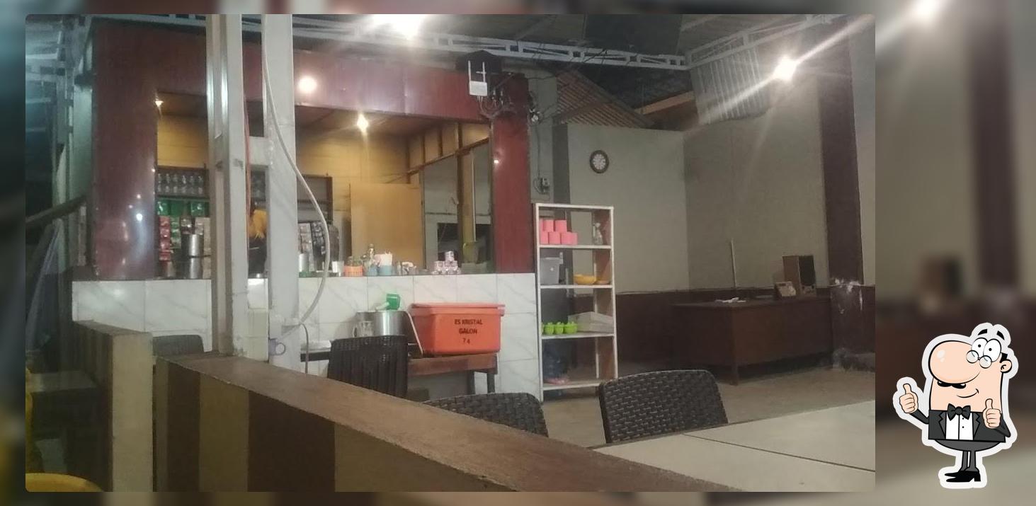 Café ADANI Premium Coffee, Pineung Siri Bee - Opiniones del restaurante