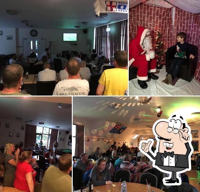 Spitfire Club in Crossways - Restaurant reviews