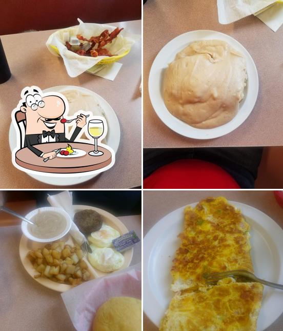 Top 4 restaurants with hot dogs in Logan, West Virginia, february 2026 ...