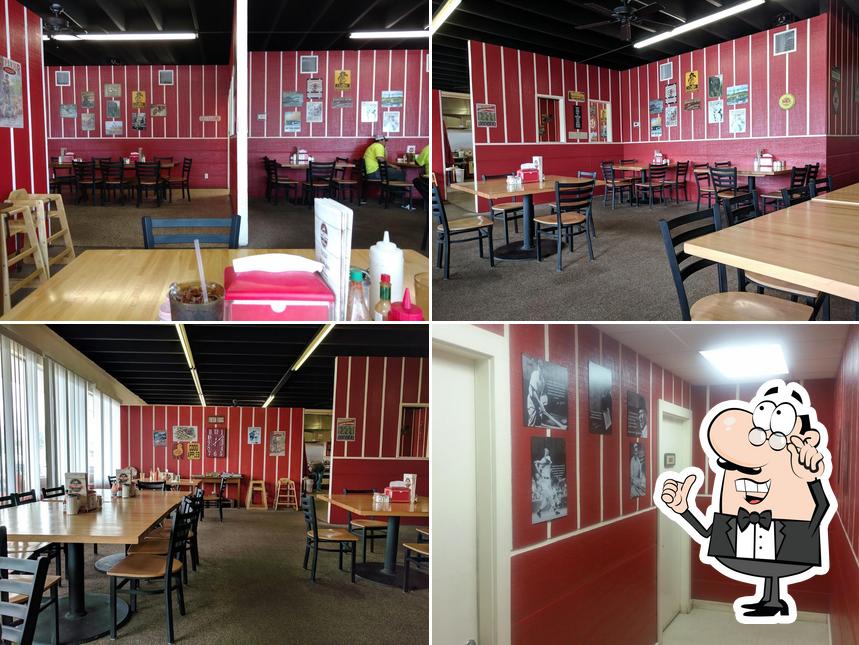Porky Barn, Geneva - Restaurant menu, prices and reviews