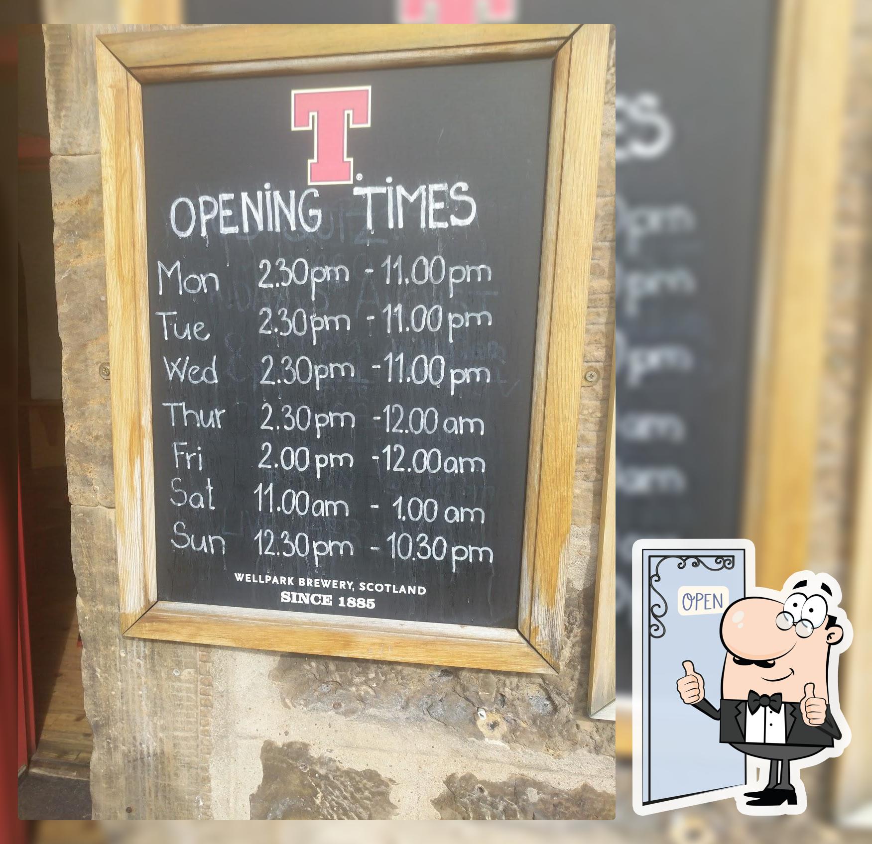 The Rising Sun Bar in Elgin - Restaurant reviews