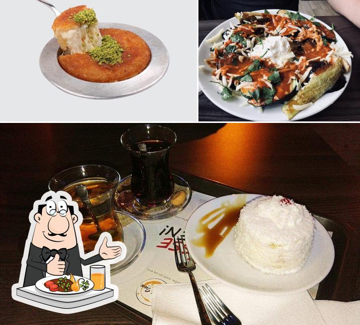 Roll Inn, Düsseldorf - Speisekarte, Preise und Bewertungen