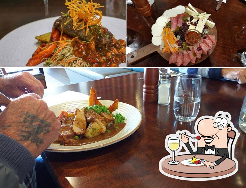 Equinox Bar & Restaurant, Dunedin - Restaurant menu, prices and reviews
