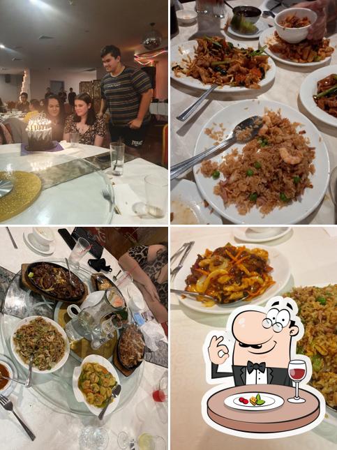 Pink Diamond Chinese Restaurant, 4 Blaxland Rd in Campbelltown ...