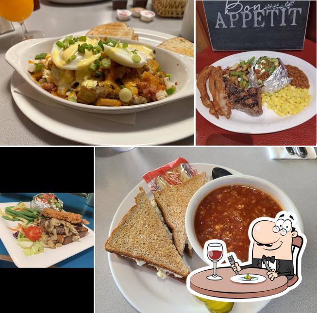 Leduc Diner & Pizza Ltd in Leduc - Restaurant menu and reviews