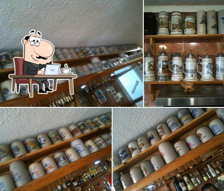 Bodega Es Pil.lari, Carrer de Marbella, 22 in Palma - Restaurant reviews