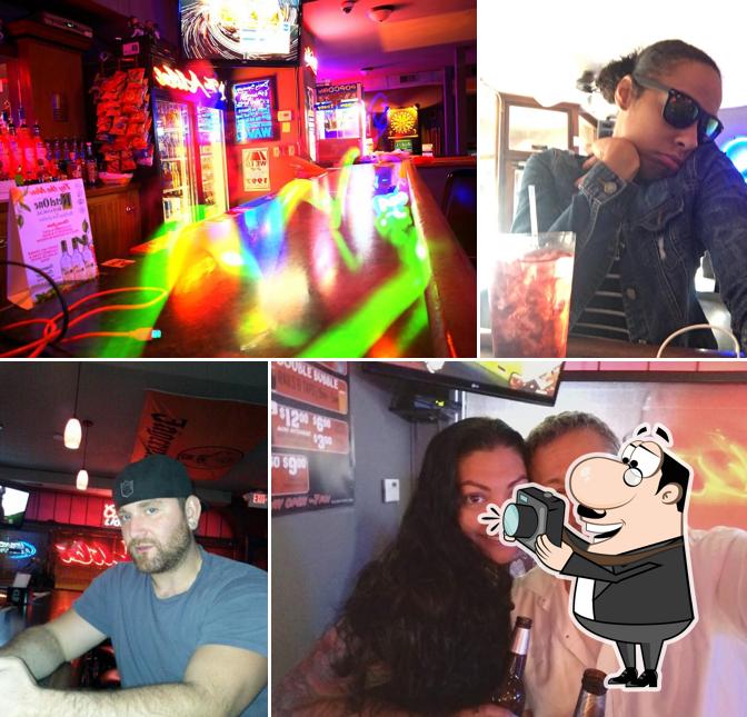 Alibi Tavern LLC, Milwaukee - Restaurant menu, prices and reviews