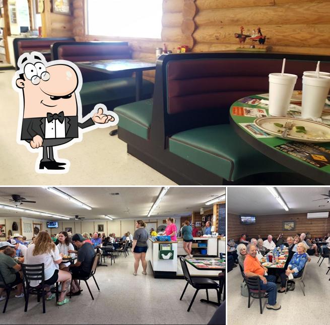 Chicken Coop Inc, Langley - Restaurant menu, prices and reviews