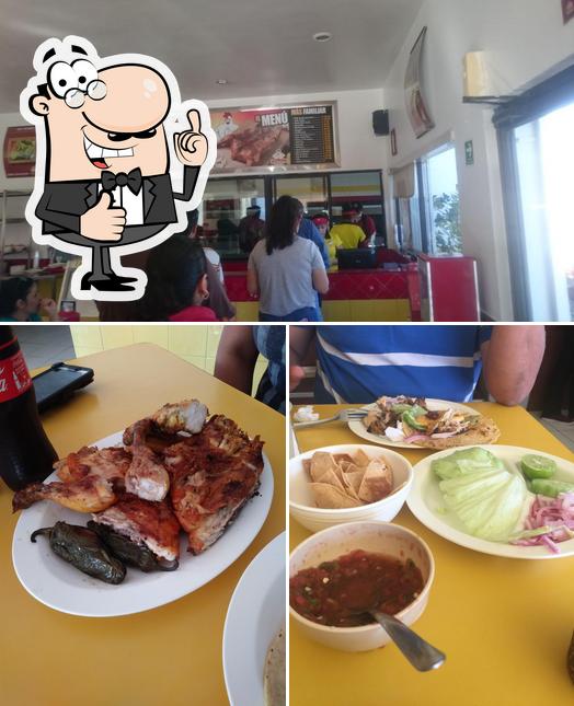 Pollo Feliz, Nuevo Laredo - Restaurant menu, prices and reviews