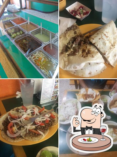 Taquería El Cometa, Ciudad Juarez - Menú del restaurante, precios y reseñas