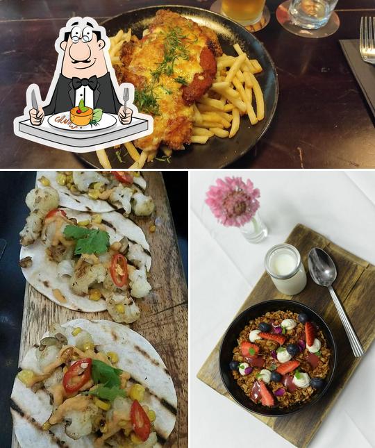 W Churchill, Perth - Restaurant menu, prices and reviews