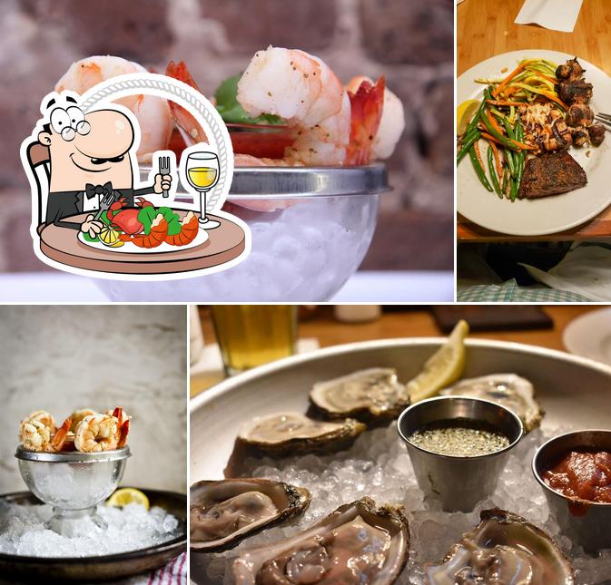 Coast Bar & Grill in Charleston - Restaurant menu and reviews