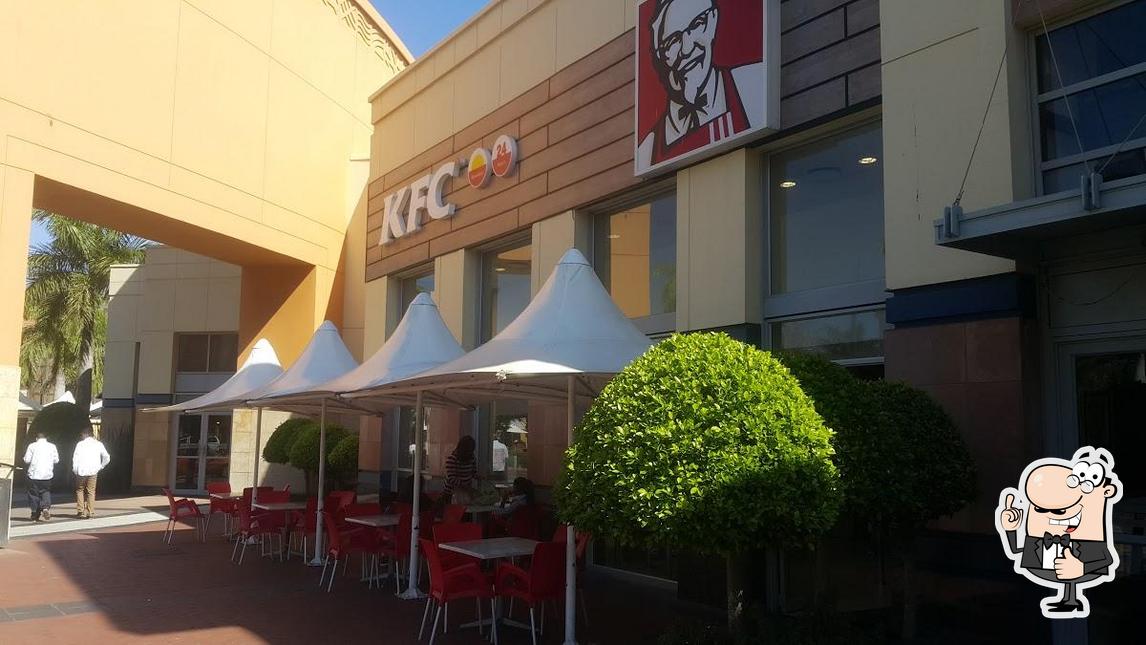 KFC Gateway Food Court restaurant, Umhlanga, 1 Palm Blvd - Restaurant ...