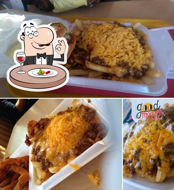 Louis Burgers II, Compton - Restaurant menu, prices and reviews