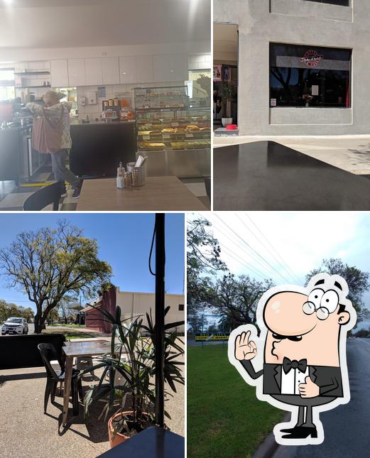 Top 4 restaurants with egg rolls in Red Cliffs, january 2026 ...