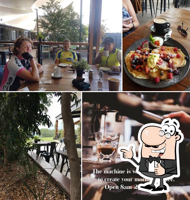 Creekside Cafe, Morayfield - Restaurant menu, prices and reviews