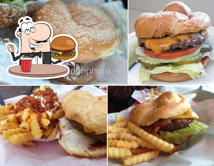 Paradise Pup, Des Plaines - Restaurant menu, prices and reviews