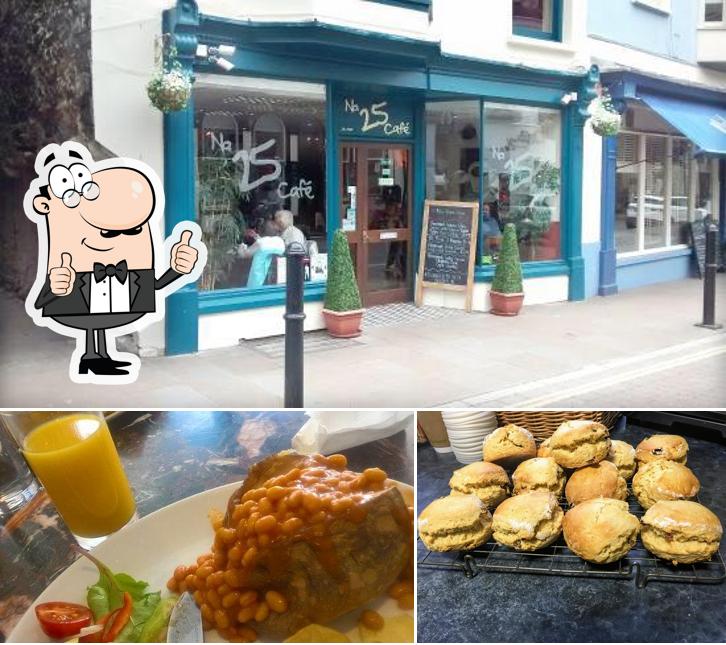 No 25 Cafe in Tenby - Restaurant menu and reviews