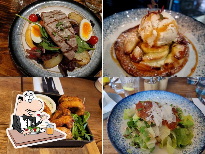 Melange Restaurant, 135 High St in Barnet - Restaurant menu and reviews