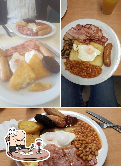 Wendover Caffe Bedford, Bedford - Restaurant menu, prices and reviews