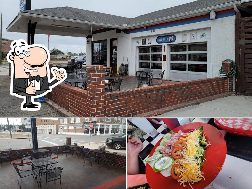 Fillin' Station in Biloxi - Restaurant menu and reviews