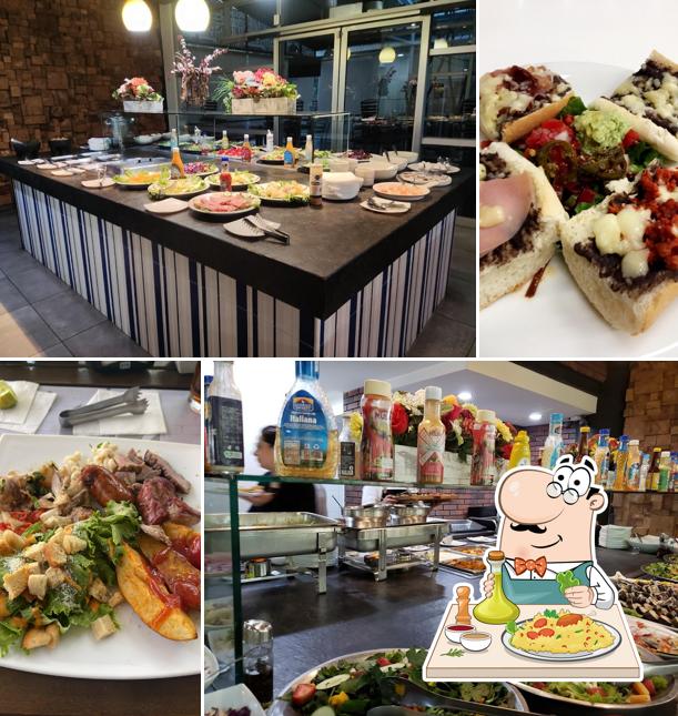 17 ASADOS (Buffet Espadas Brasileñas), Heroica Puebla de Zaragoza ...