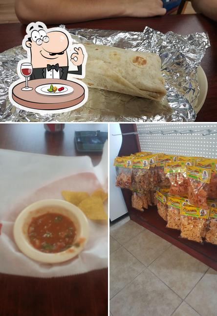 Mi Molcasalsa Taco Shop, Hitchcock - Restaurant menu, prices and reviews