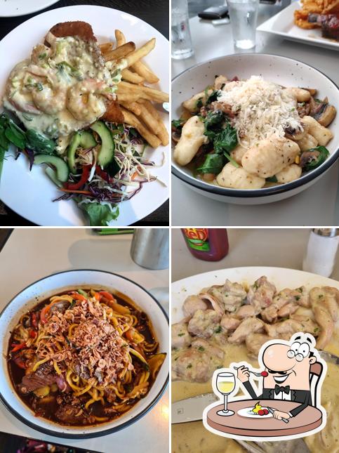 Thistle Bar & Bistro, Portland - Restaurant menu, prices and reviews