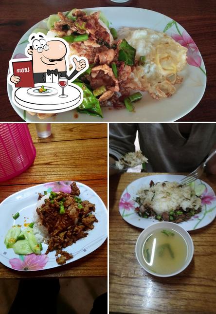 ร้านอาหารมาลัย ข้าวและก๋วยเตี๋ยว Mariah Thai Food restaurant, Huai ...