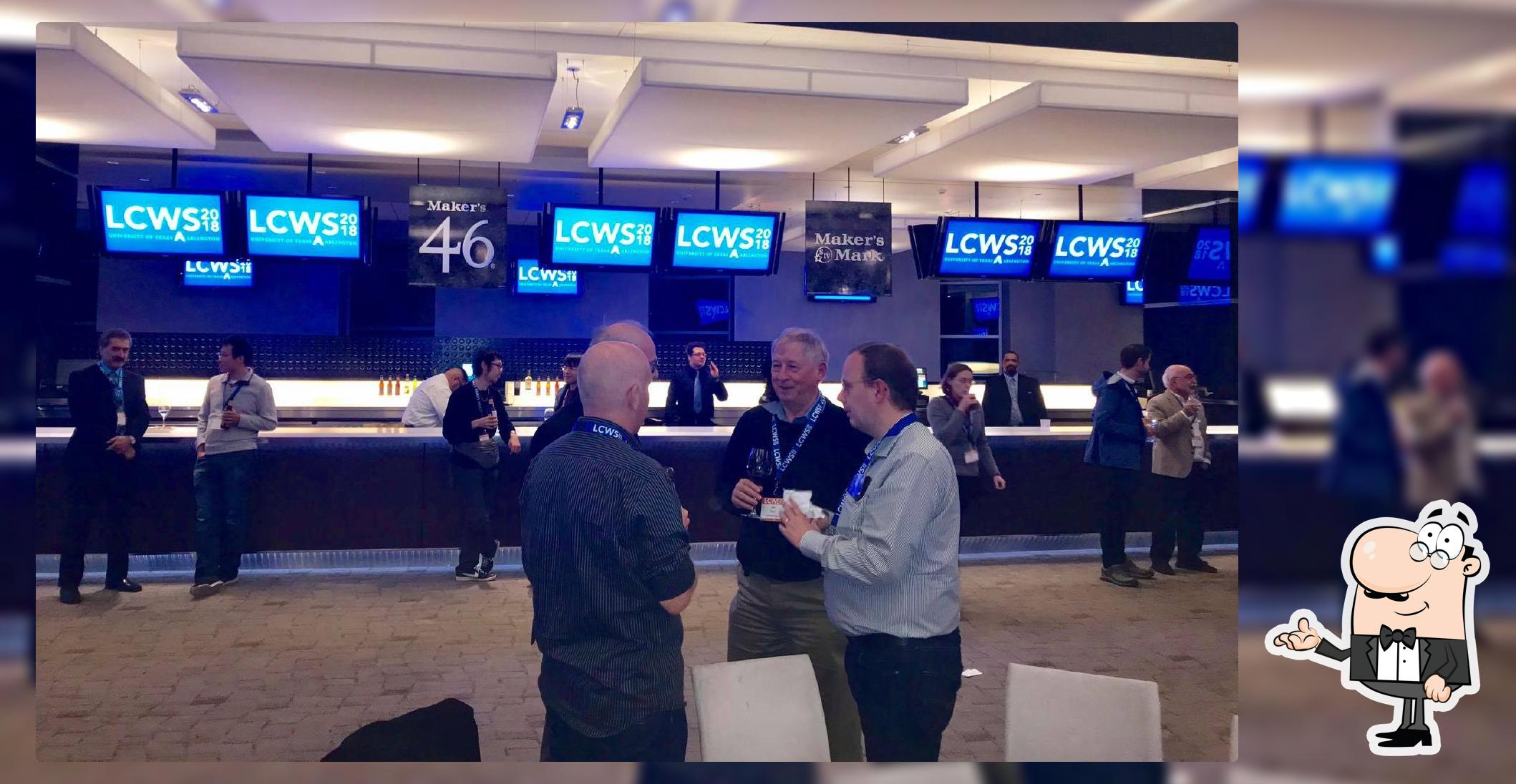 Pub y bar Makers Mark Lounge, Arlington