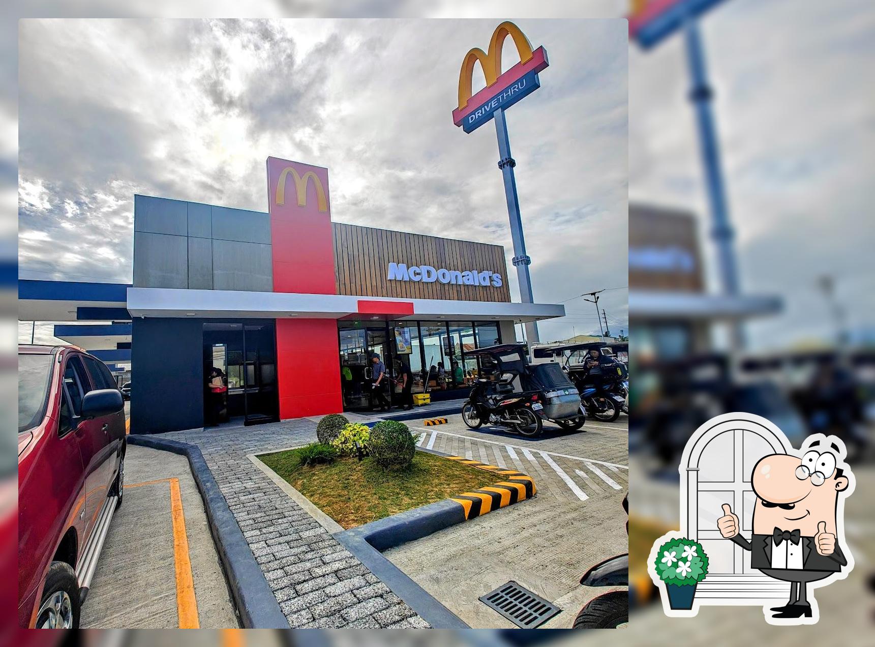 McDonald's Cabanatuan Diversion restaurant, Cabanatuan City ...