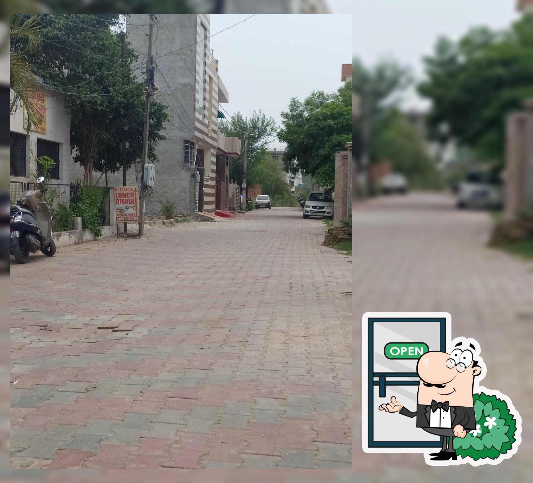 Silver 16 cafe, Dera Bassi - Restaurant reviews
