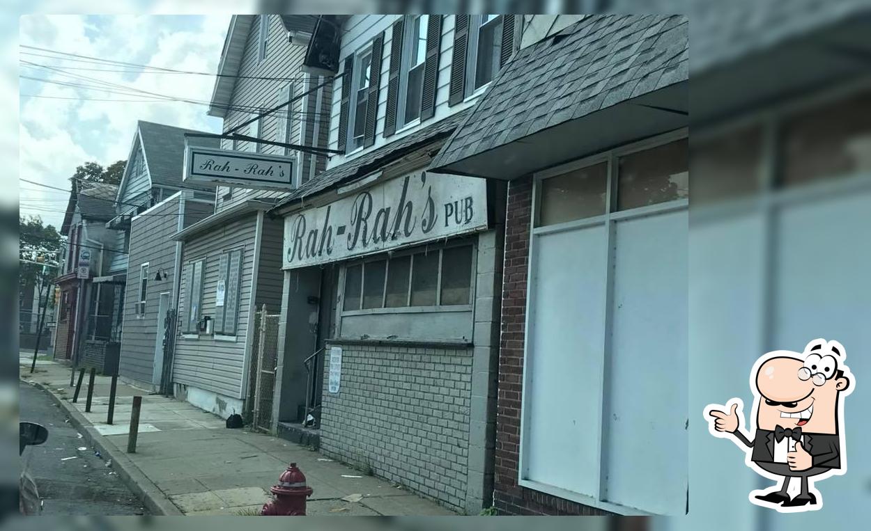 Rah-Rahs'pub in City of Orange - Restaurant reviews
