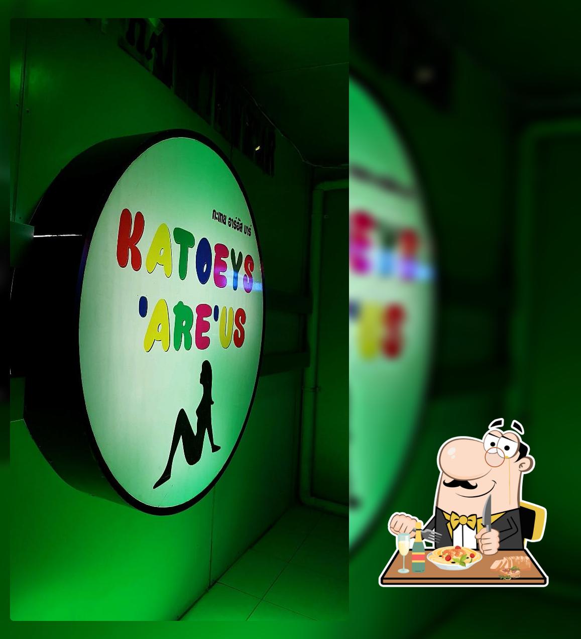 Katoeys R Us pub & bar, Pattaya City - Restaurant reviews