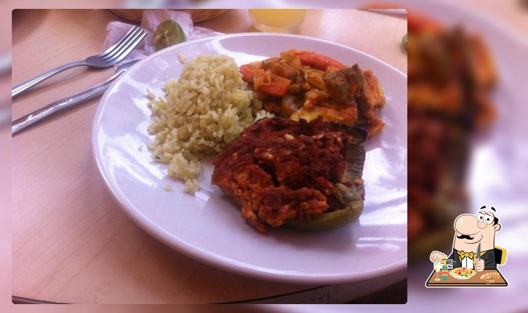 Templo de Krishna y Comedor Vegetariano ISKCON México restaurant ...