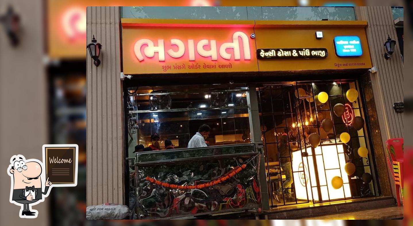 Bhagwati Fancy Dhosa And Pavbhaji -Pal,Adajan, Surat - Restaurant reviews