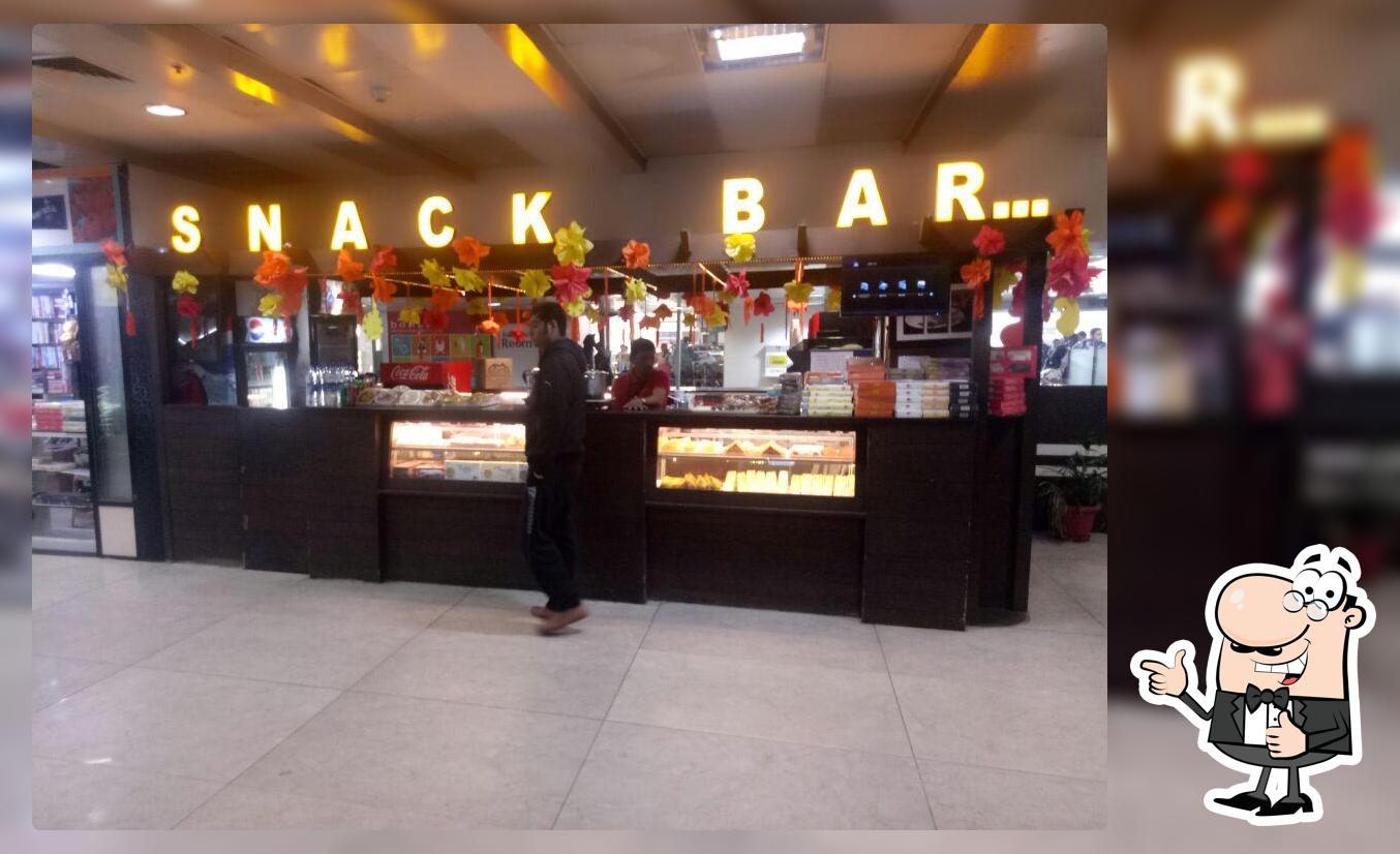 Boomerang Snack Bar, India, 4R4C+GG8 - Restaurant reviews